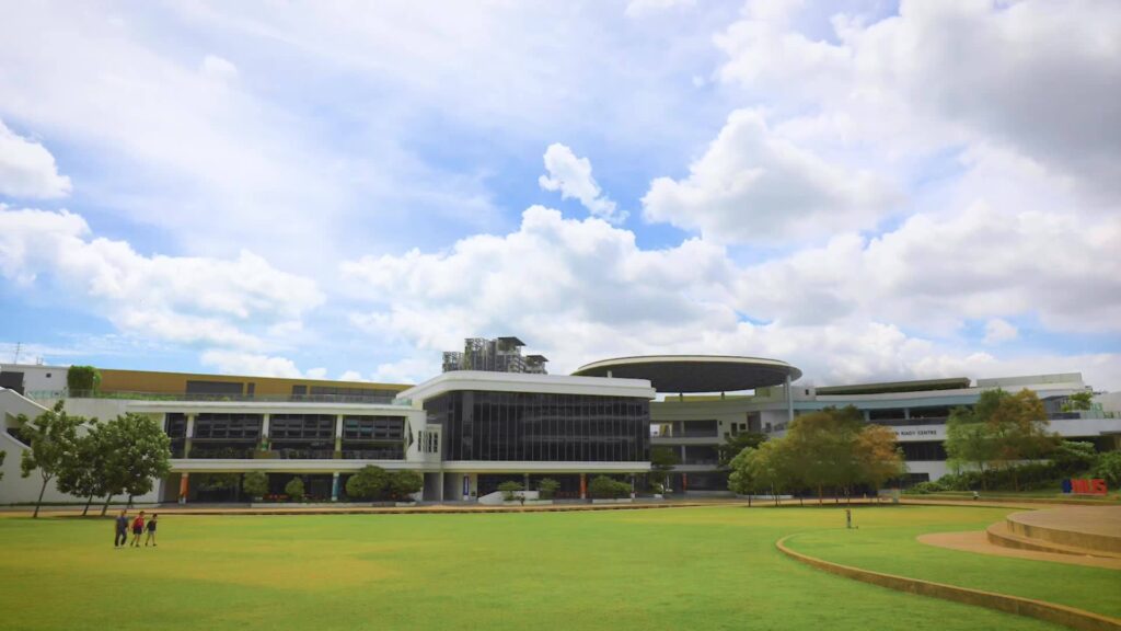 Menjadi Mahasiswa Internasional di NUS melalui 5 Beasiswa Kuliah S1 Ini ...