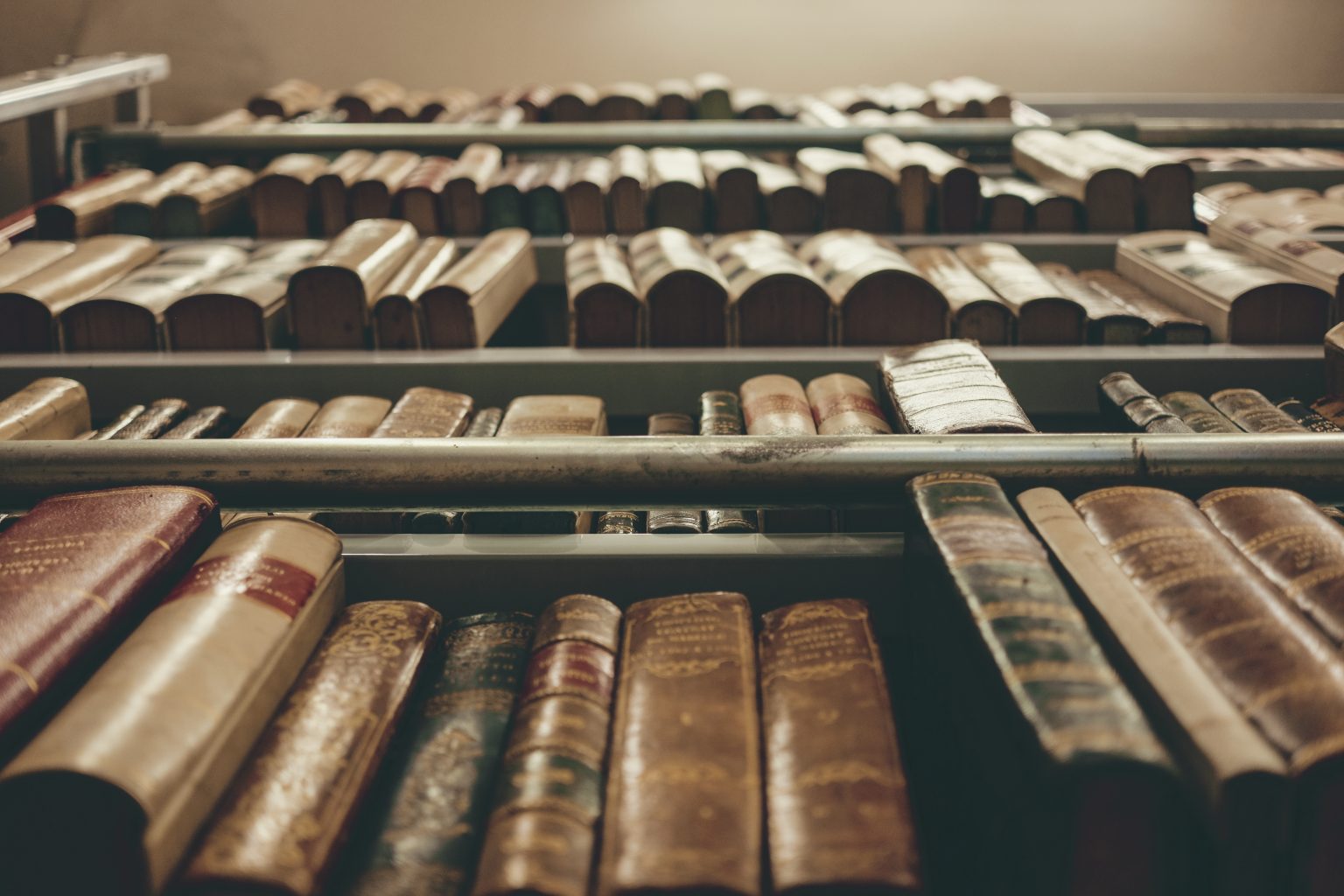 Perpustakaan ala Harry Potter di Universitas Eropa - HelloCation